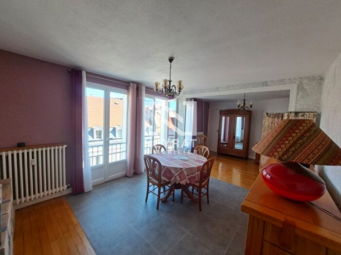 Appartement 3 pièces à Autun, Centre-ville, à vendre