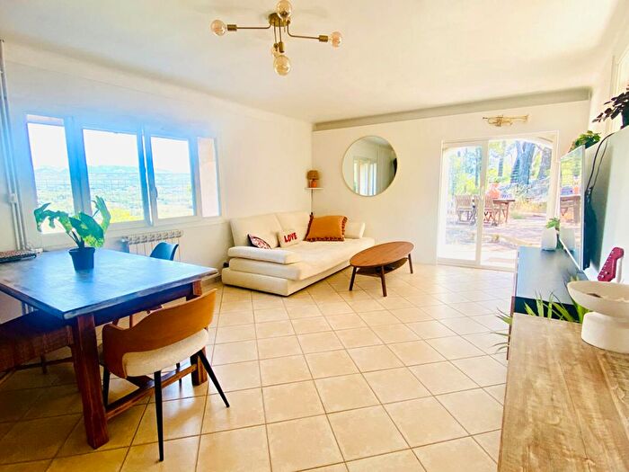 Maison 4 pièces à vendre à La Cadière-d'Azur