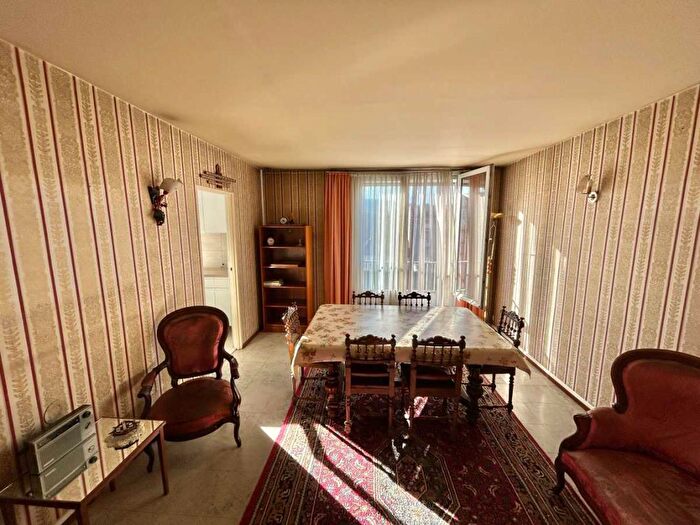 Appartement 4 pièces à vendre - Firminy, Centre-ville