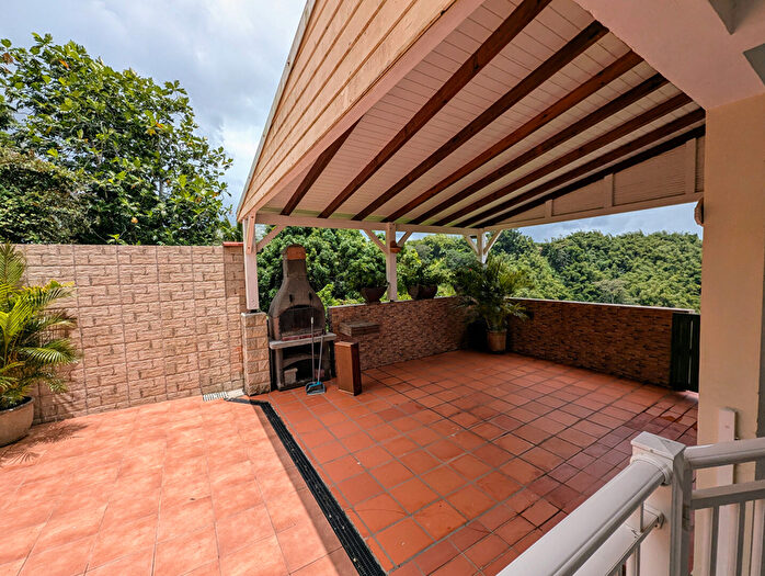 Appartement à louer - Saint-Joseph - 4 pièces - 3 chambres