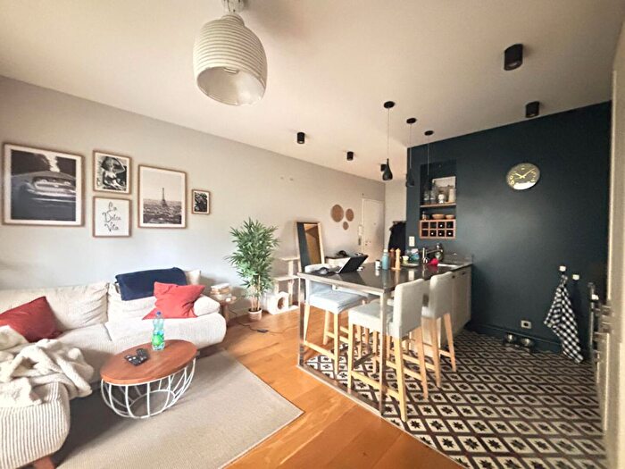 Appartement à vendre - Vaucresson - 2 pièces - 1 chambre