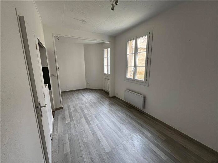 Appartement 1 pièce à Castillon-la-Bataille, à louer