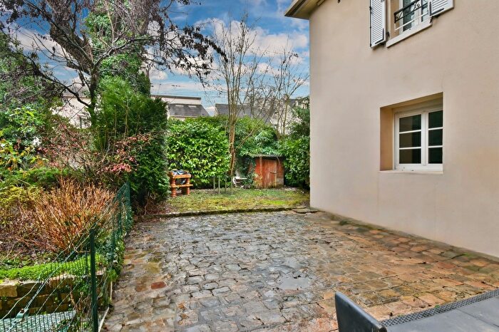 Appartement à vendre - Ris-Orangis, Grand-Bourg - 2 pièces - 1 chambre