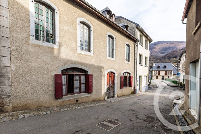 Maison à vendre - Sarrancolin - 6 pièces - 5 chambres