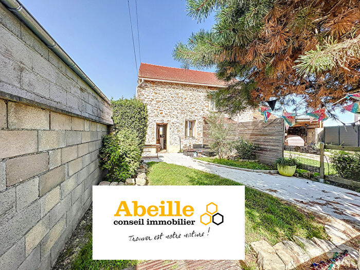 Maisons à vendre et appartements à louer - 1