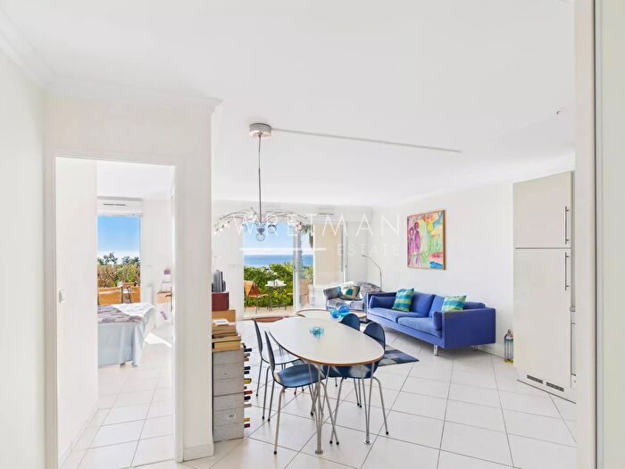 Appartement à vendre - Saint-Laurent-du-Var, Jacquons, Plateaux Fleuris - 2 pièces - 1 chambre