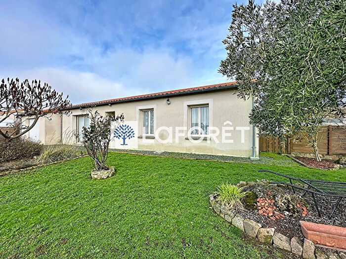Maison à vendre - Le Breuil-sous-Argenton - 5 pièces - 3 chambres