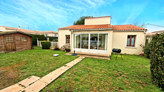Maison à vendre - Saint-Palais-sur-Mer - 5 pièces - 3 chambres