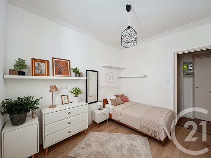 Appartement à vendre - Lyon e  - 2 pièces - 1 chambre