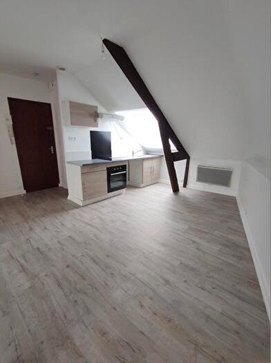 Fougères, Montaubert, Rillé, Saint-Sulpice : Appartement 2 pièces à louer