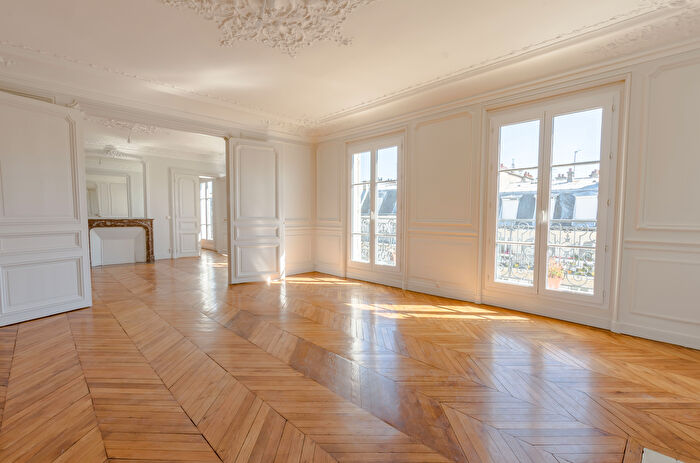 Appartement 4 pièces à Paris 8ème, Mairie, à vendre