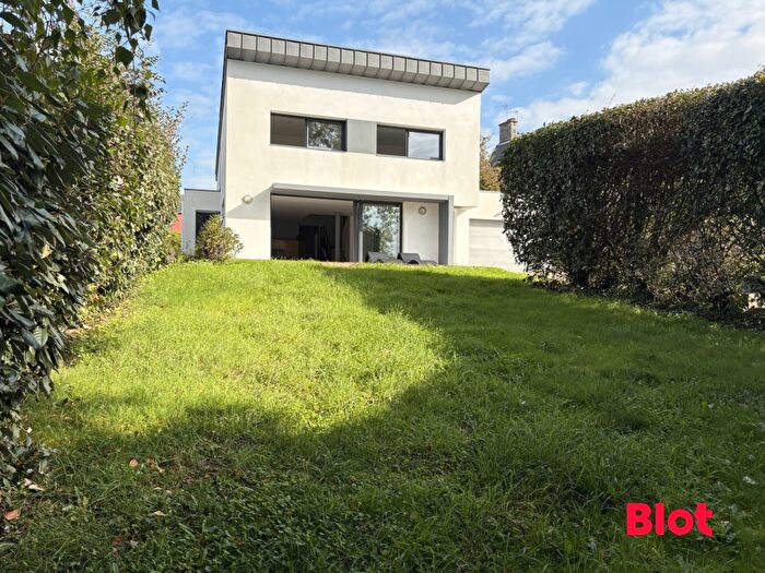 Maison à vendre - Meucon - 6 pièces - 4 chambres