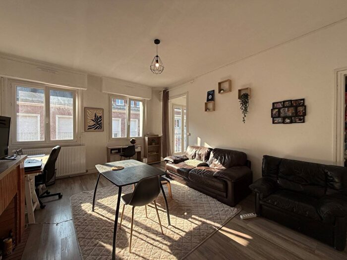 Appartement à louer - Centre Ville, Amiens - 2 pièces - 1 chambre