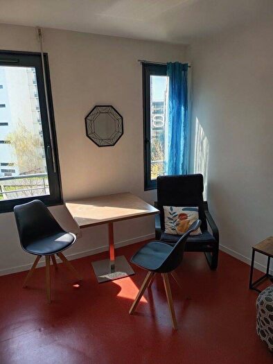 Appartement à louer - Gorge du Loup-Champvert, Lyon ème arrondissement - 1 pièce