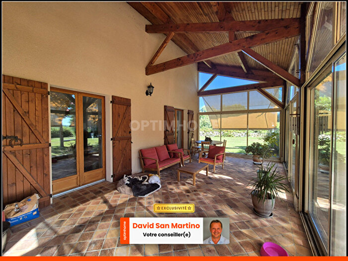 Maison à vendre - Condom - 10 pièces - 5 chambres