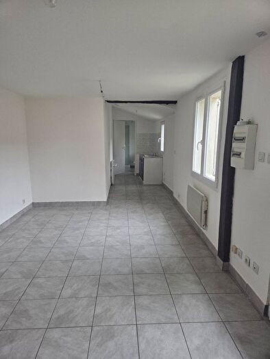 Maison à louer - Gournay-en-Bray - 3 pièces - 2 chambres