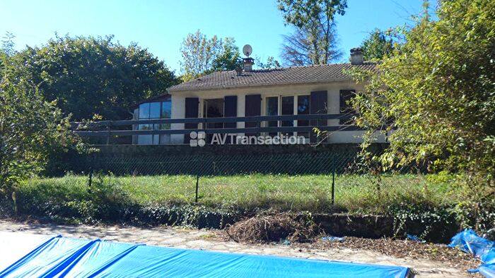 Maison 5 pièces à vendre à Colognac