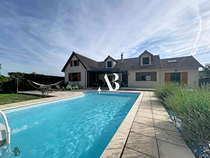 Fontenailles : Maison 8 pièces à vendre