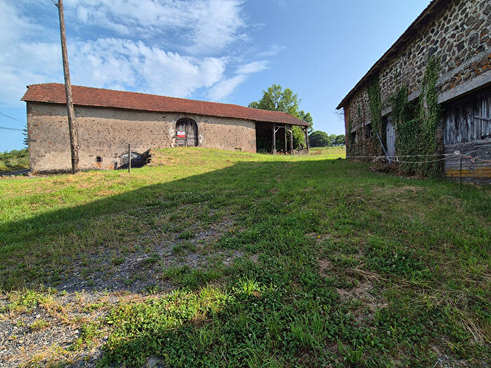 Maison à vendre - Ayrens - 2 pièces - 1 chambre