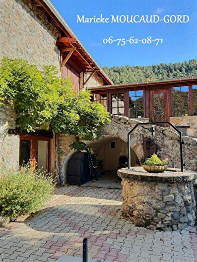 Maison à vendre - Beauzac - 10 pièces - 4 chambres