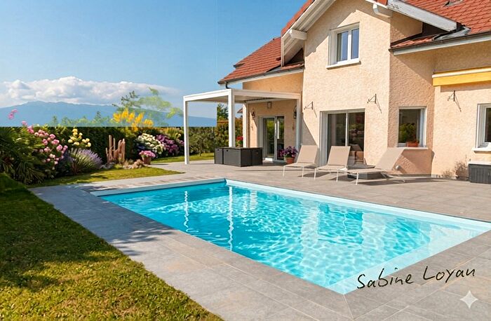 Saint-Julien-en-Genevois, Cervonnex, Lathoy : Maison 6 pièces à vendre