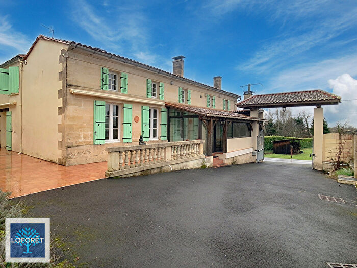 Maison à vendre - Berson - 5 pièces - 3 chambres