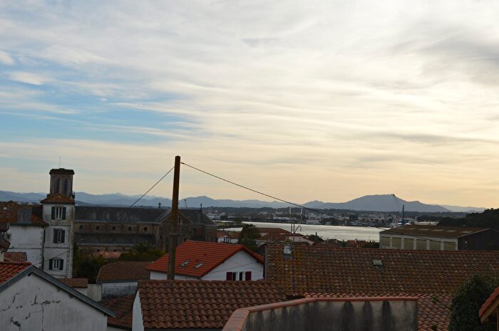 Maison à vendre - Boucau - 4 pièces - 3 chambres