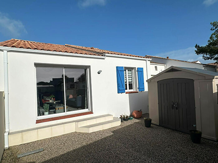 Maison à vendre - Saint-Gilles-Croix-de-Vie - 3 pièces - 2 chambres