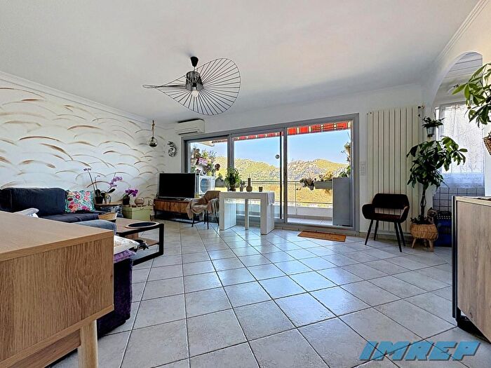 Appartement 3 pièces à vendre à Marseille 10ème, Saint-Tronc