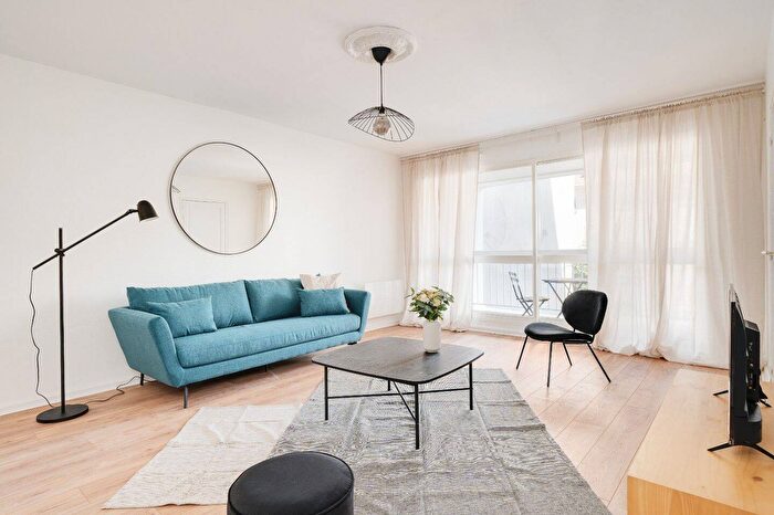 Appartement 4 pièces à Saint Pierre-René II, Nancy, à louer