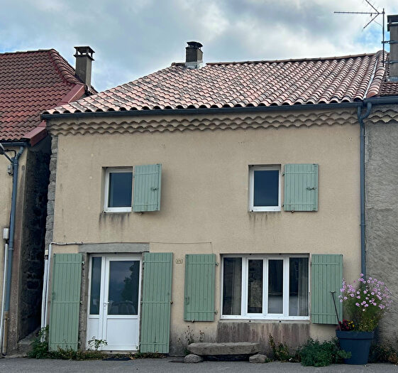Maison 6 pièces à vendre à Mézilhac