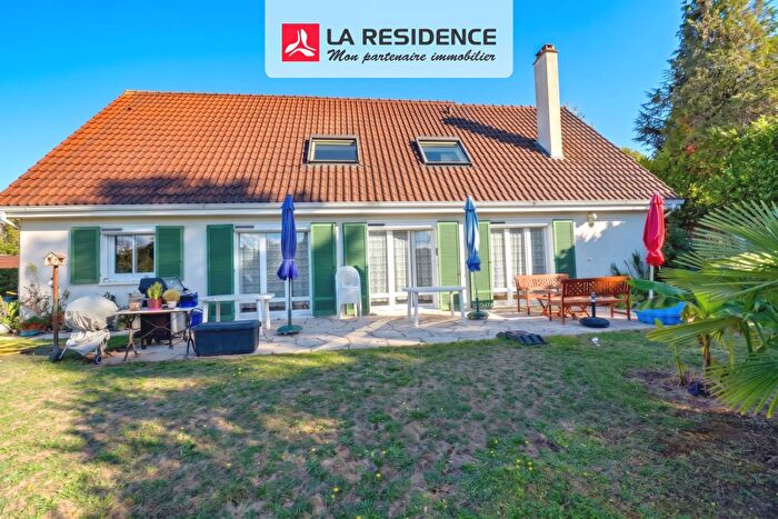 Vernouillet : Maison 8 pièces à vendre