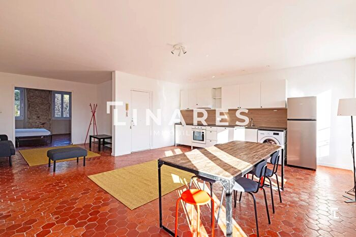 Appartement à louer - Marseille e , Palais de Justice - 2 pièces - 1 chambre