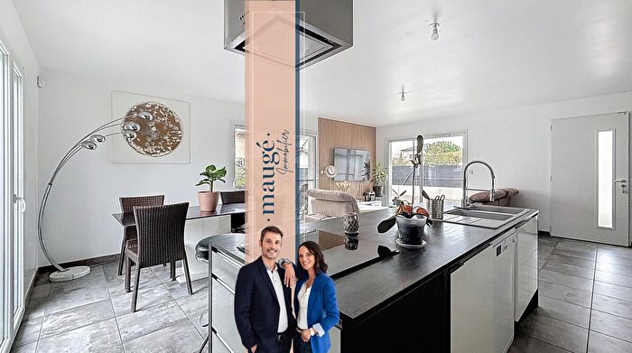 Maison à vendre - Clonas-sur-Varèze - 4 pièces - 3 chambres