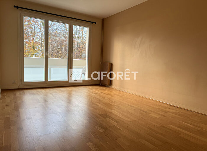 Appartement à louer - Créteil, Haut du Mont-Mesly - 2 pièces - 1 chambre