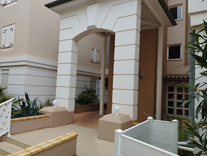 Appartement à vendre - Agde - 2 pièces - 1 chambre