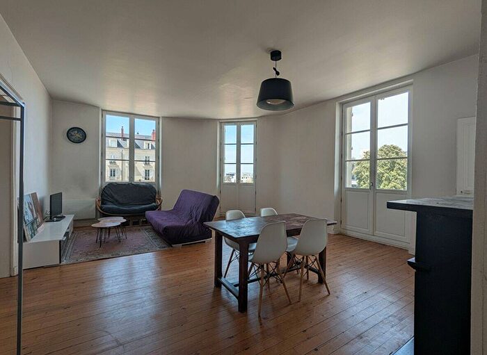 Grand Pigeon-Deux Croix-Banchais, Angers : Appartement 3 pièces à louer