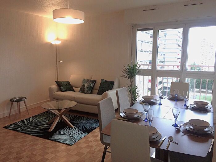 Appartement à vendre - Ivry-sur-Seine - 3 pièces - 2 chambres