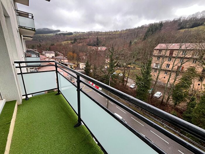 Appartement à louer - Saint-Étienne, Bernay, Valfuret - 3 pièces - 2 chambres