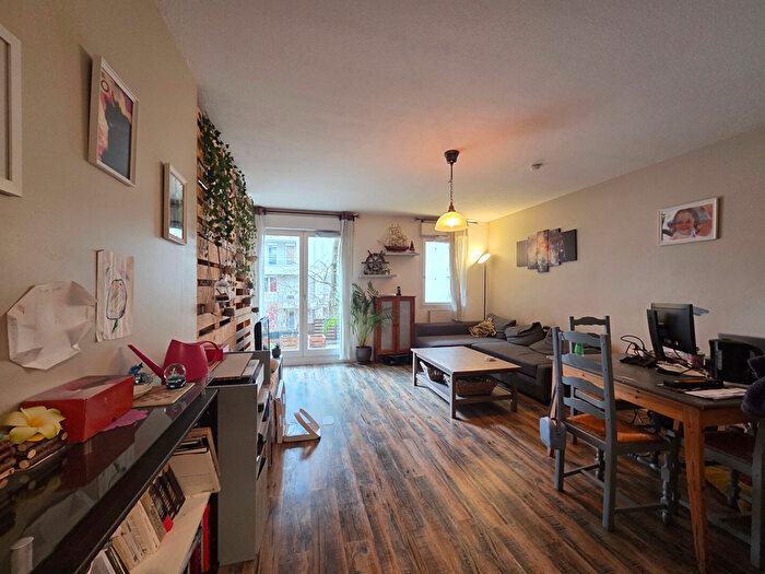 Appartement à vendre - Lyon e , Bachut, Transvaal - 4 pièces - 2 chambres