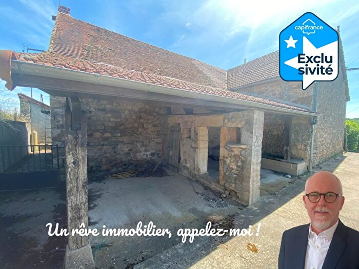 Maison 4 pièces à vendre à Saint-Romain-sous-Gourdon