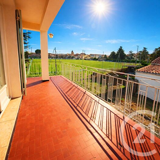 Maison à vendre - La Tour-dAigues - 6 pièces - 3 chambres