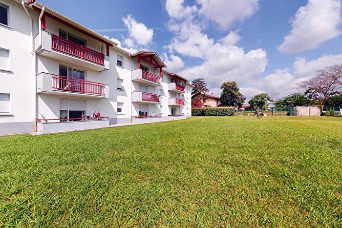 Appartement à louer - Bourg Est, Saint-Paul-lès-Dax - 2 pièces - 1 chambre