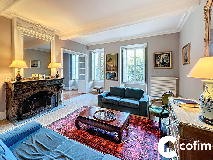 Maison à vendre - Tarbes, Centre-ville - 10 pièces - 6 chambres