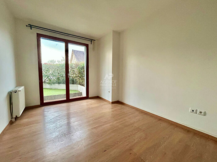 Appartement à vendre - Carrières-sous-Poissy, Saint-Louis, Champfleury - 2 pièces - 1 chambre