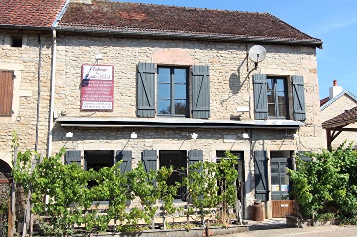 Gissey-sur-Ouche : Maison 5 pièces à vendre