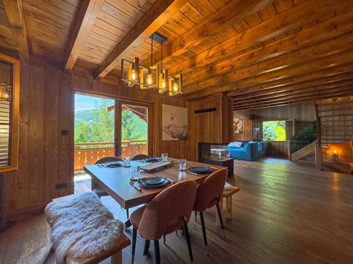 Maison à vendre - Briançon, Chabas, Pramorel, Forville, Mas de Blais - 8 pièces - 5 chambres