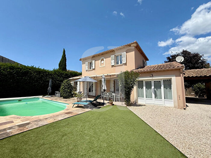 Maison à vendre - Graveson - 5 pièces - 4 chambres