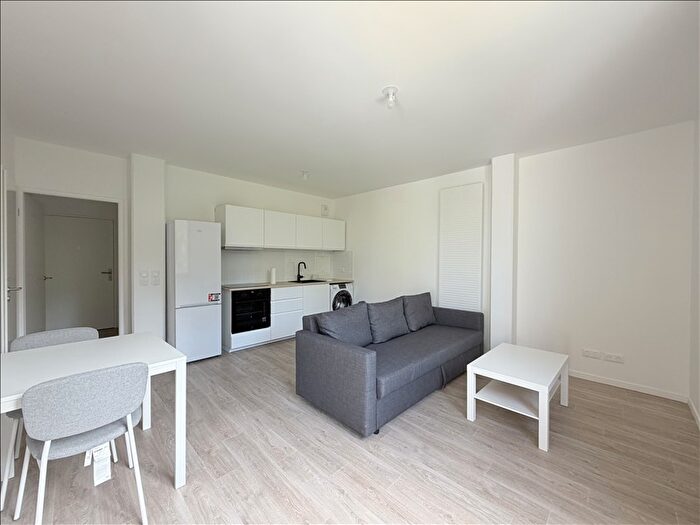 Appartement 2 pièces à Villejuif, Haute-Buyères, Esselières, à louer