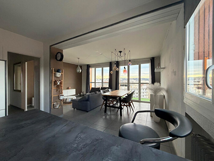 Appartement à vendre - Saint-Étienne, Bernay, Valfuret - 3 pièces - 2 chambres